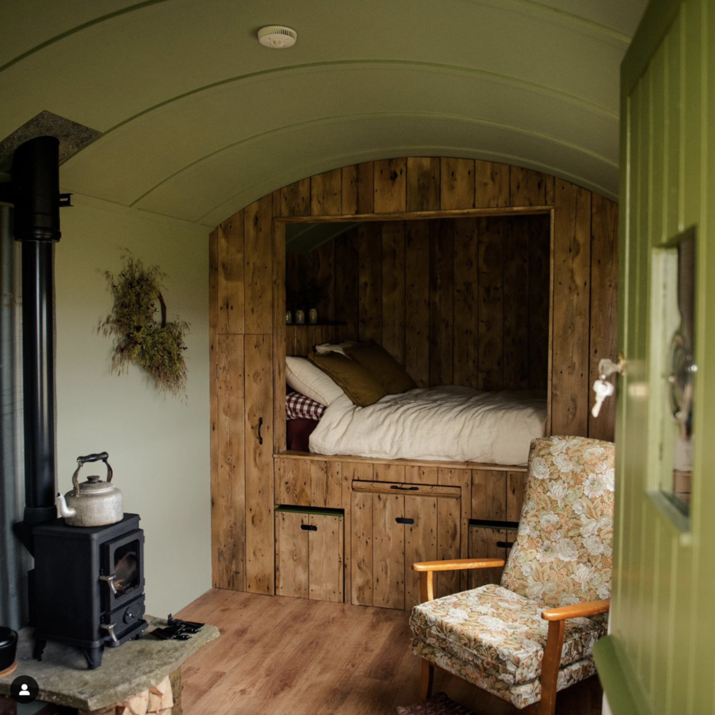 The Hobbit Stove | Official Website | Salamander Stoves