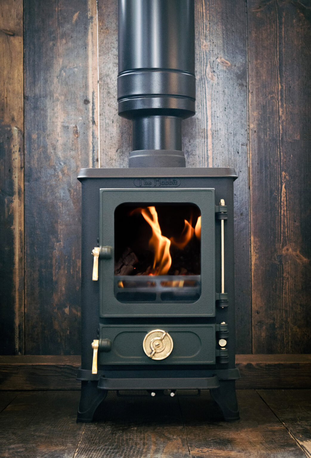 What is The Best Small Wood Burning Stove? - Salamander Stoves